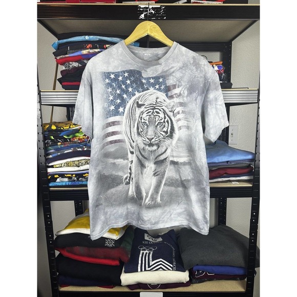 The Mountain | Shirts | Vintage White Tiger The Mountain Tee | Poshmark